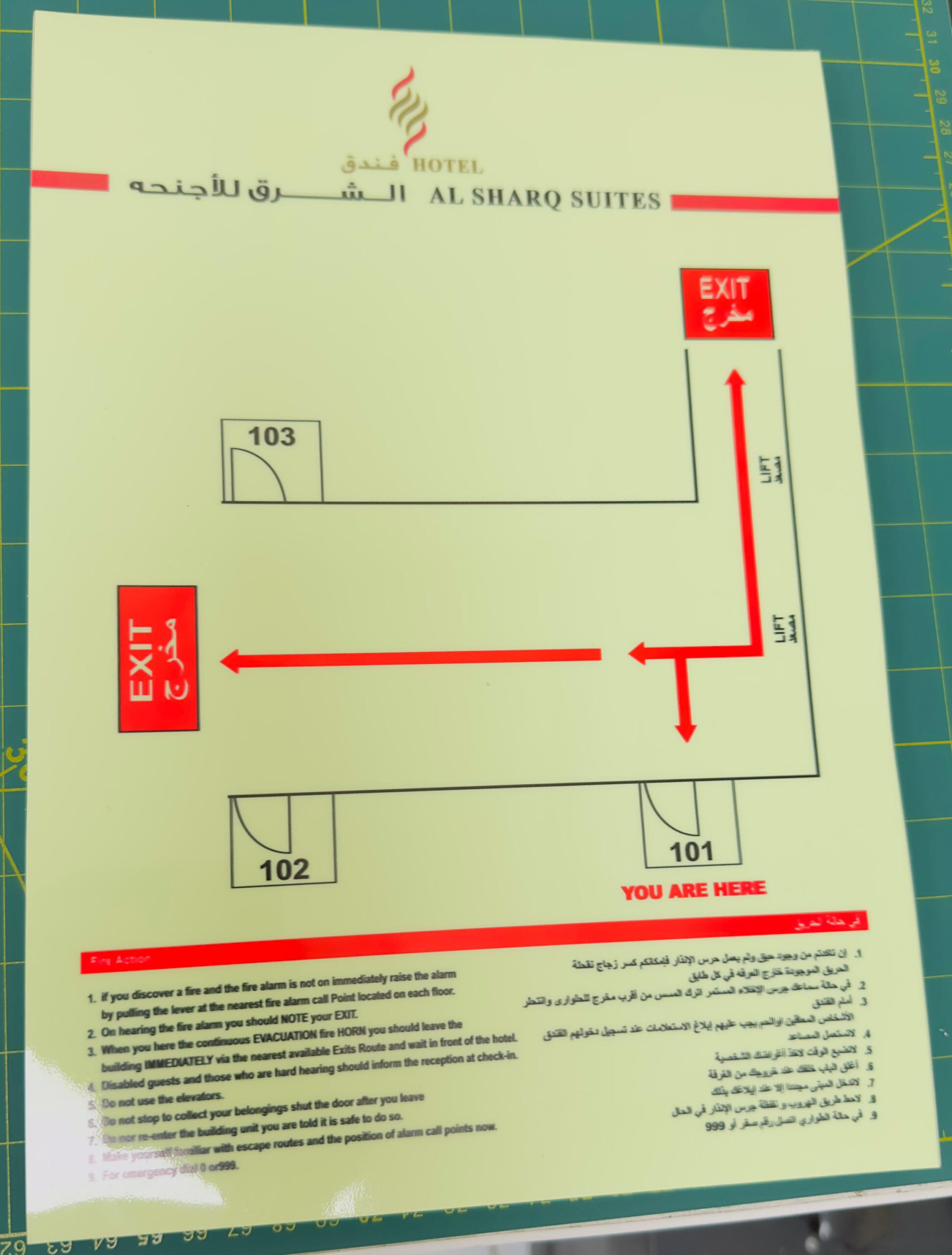 SELF FLUORESCENT STICKERS - COLOR SPOT PRINTING